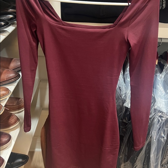 Aritzia | Dresses | Aritzia Contour Rich Red Top | Poshmark